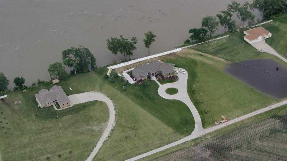 Photos: Incredible view of 2011 Missouri River flooding