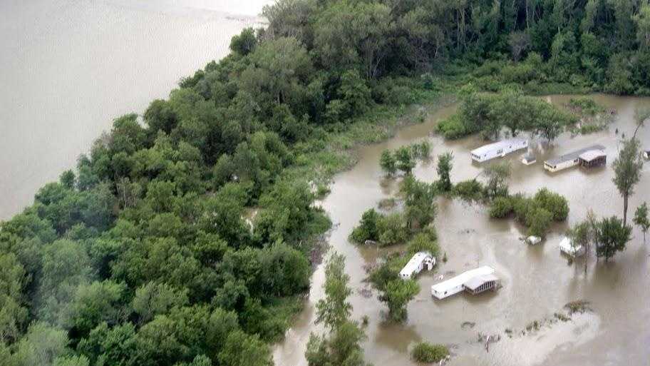 Photos: Incredible view of 2011 Missouri River flooding