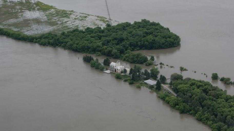 Photos: Incredible view of 2011 Missouri River flooding