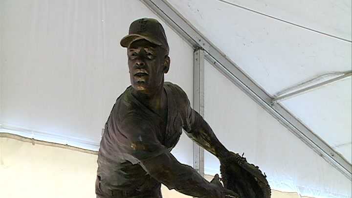 Photos: Bob Gibson statue unveiled at Werner Park