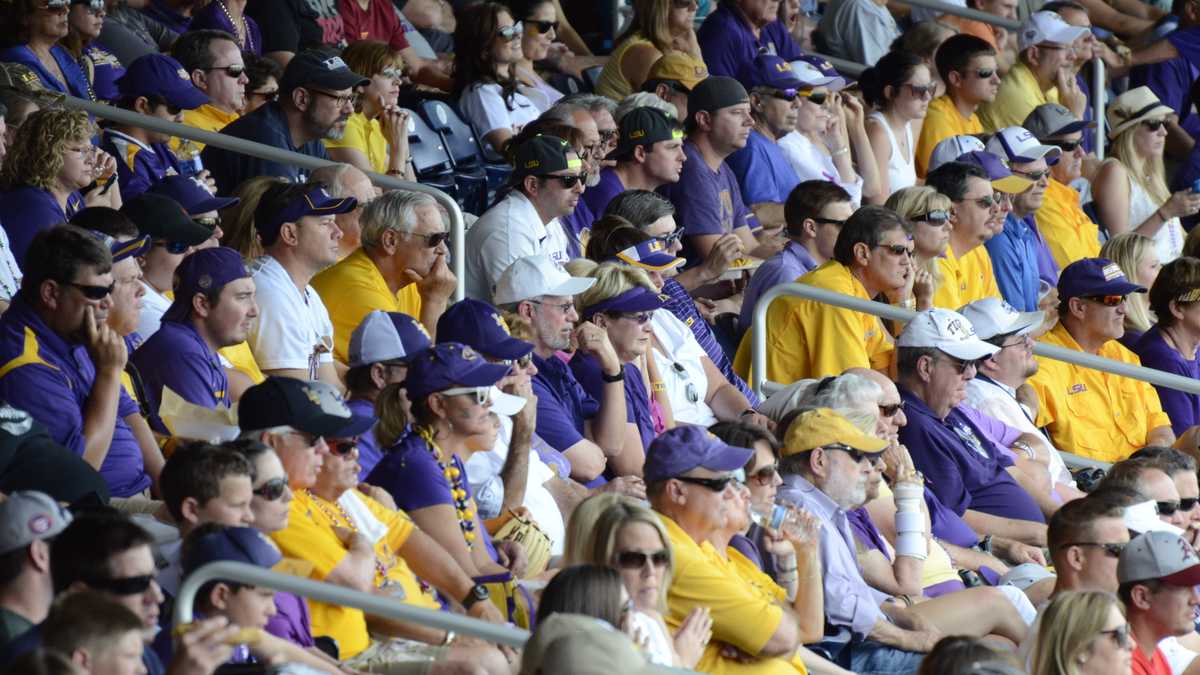 Photos: North Carolina vs. LSU