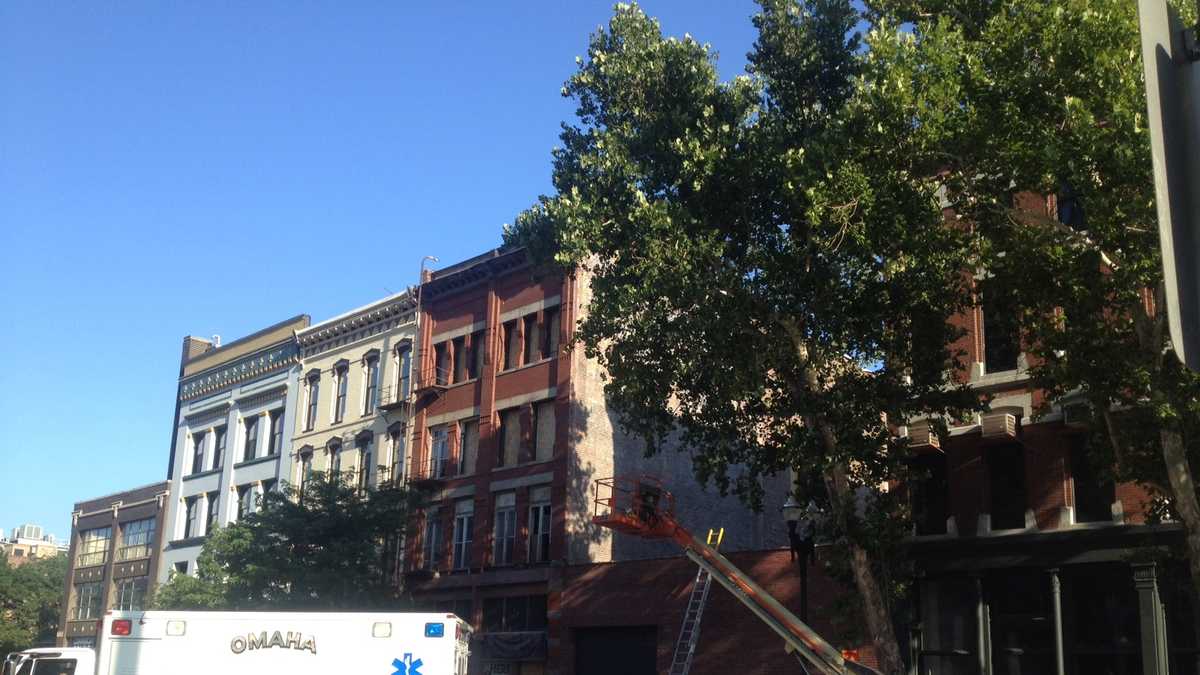 Update: Roofer identified in fatal fall