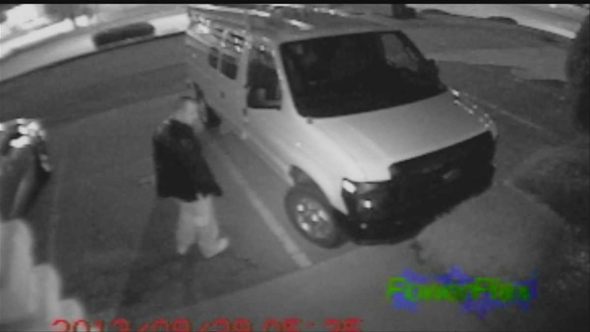 Crime Stoppers: Thief steals from van, twice