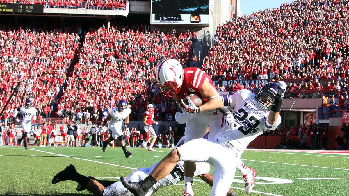 Westerkamp snags Hail Mary, Nebraska wins 27-24