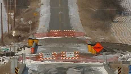 Unfinished bridge causes problems for Iowa drivers