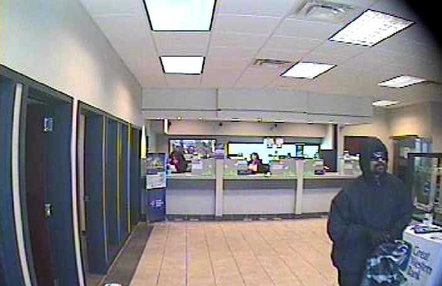 Photos: Great Western Bank robbery