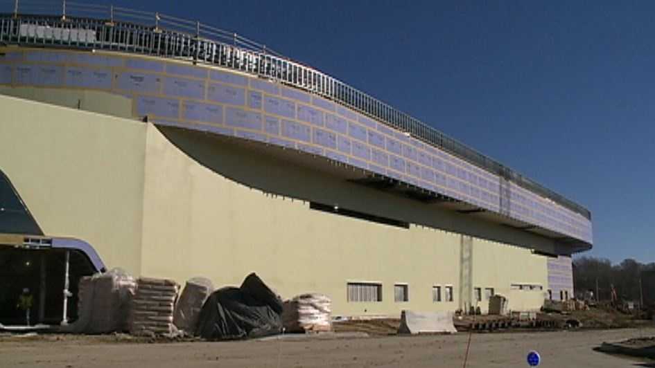 Exclusive look at new UNO arena