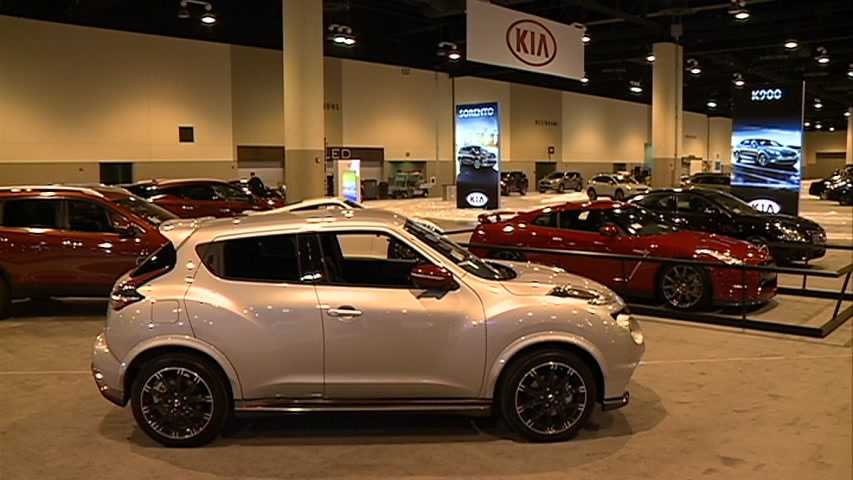 Photos: Preps for Midlands International Auto Show