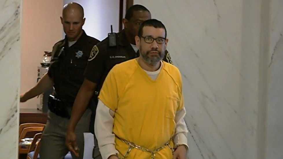 Prosecutor accuses Garcia attorney of witness tampering