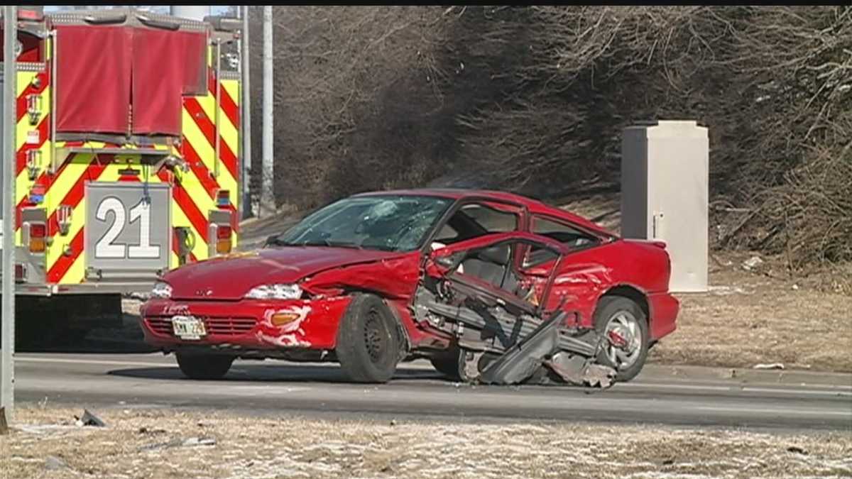 Man suffers life-threatening injuries in Friday morning crash