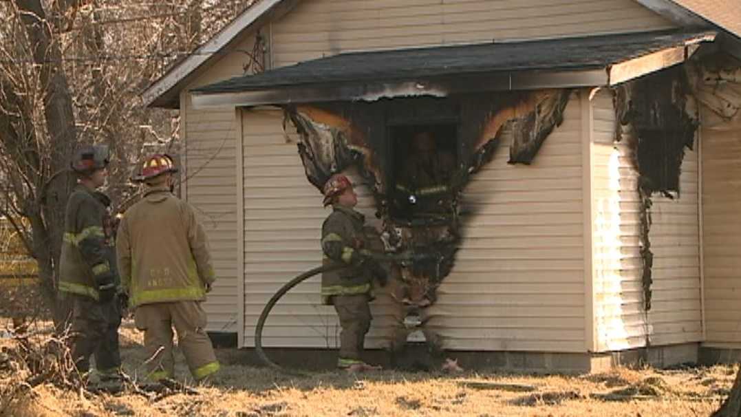Crews battle house fire near 41st and Boyd
