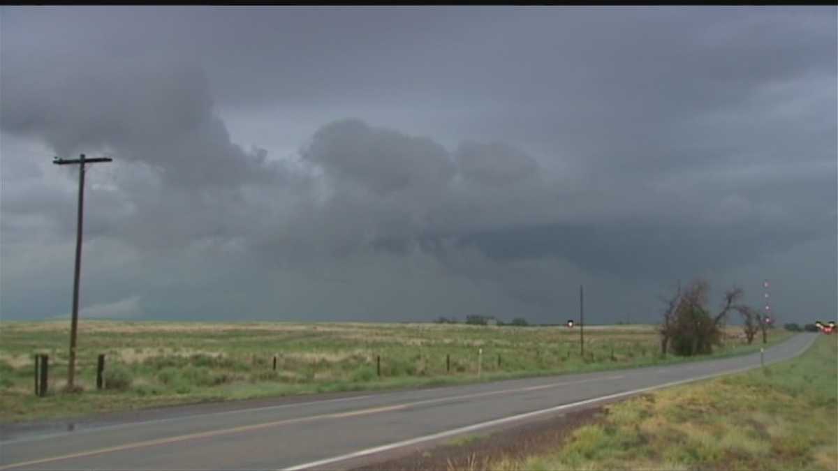 KETV NewsWatch 7 weather team provides tips on tornado, storm safety