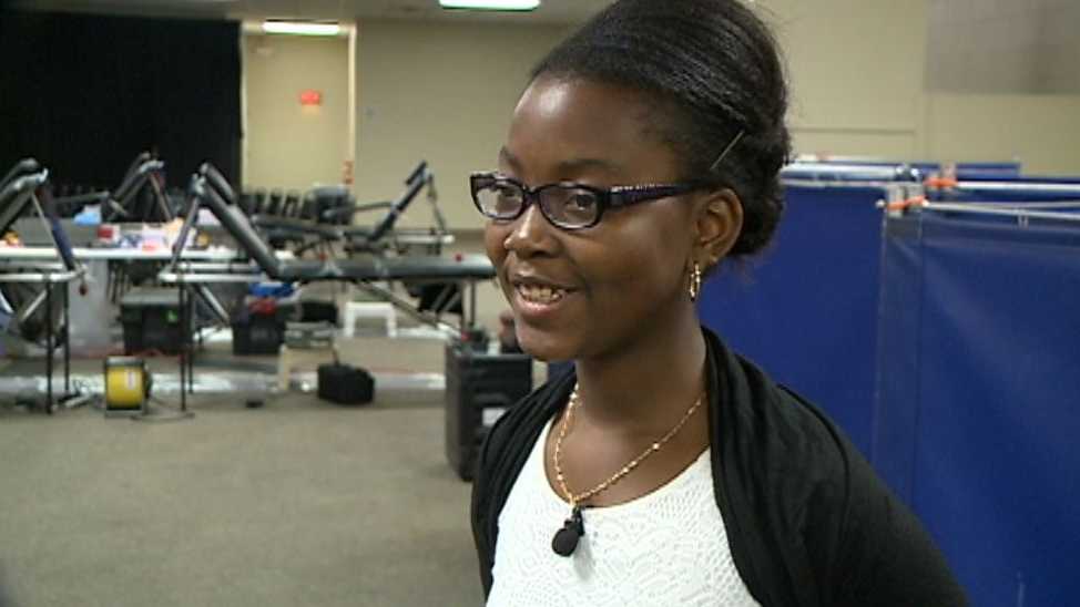 Heart transplant survivor gives back by hosting blood drive