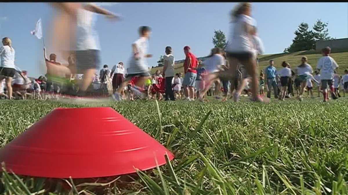 Students learn fitness and character in Boosterthon Fun Run