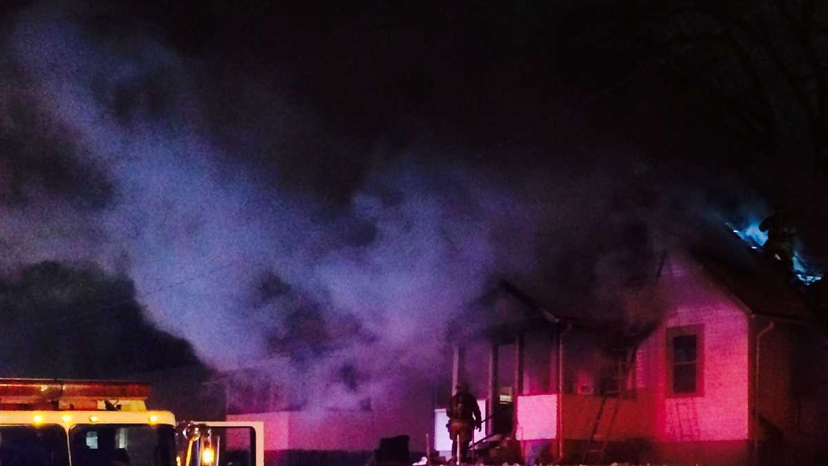 3 adults escape house fire, 1 person suffers burns