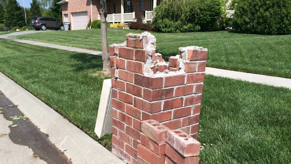 Explosives being used to blow up Lincoln mailboxes