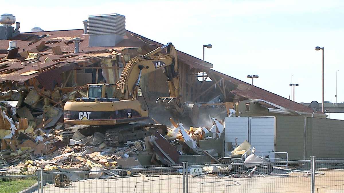 PHOTOS: Storz Trophy Room demolition