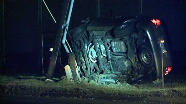 PHOTOS: Crash into two telephone poles, gas main