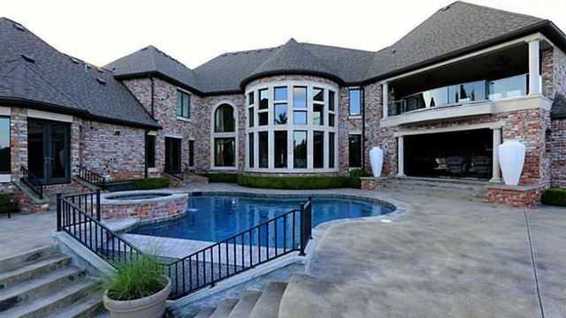 Mansion Mondays: Tour this mansion at Pinnacle Country Club