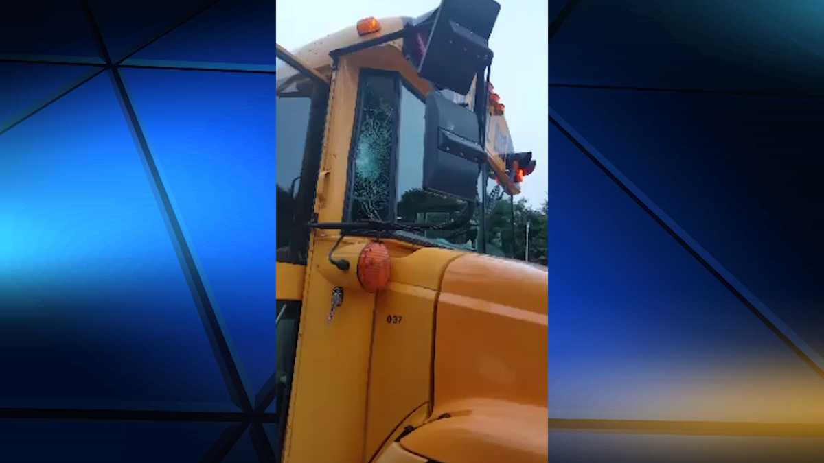 Students hurt by glass after Rogers school bus hits steel beam