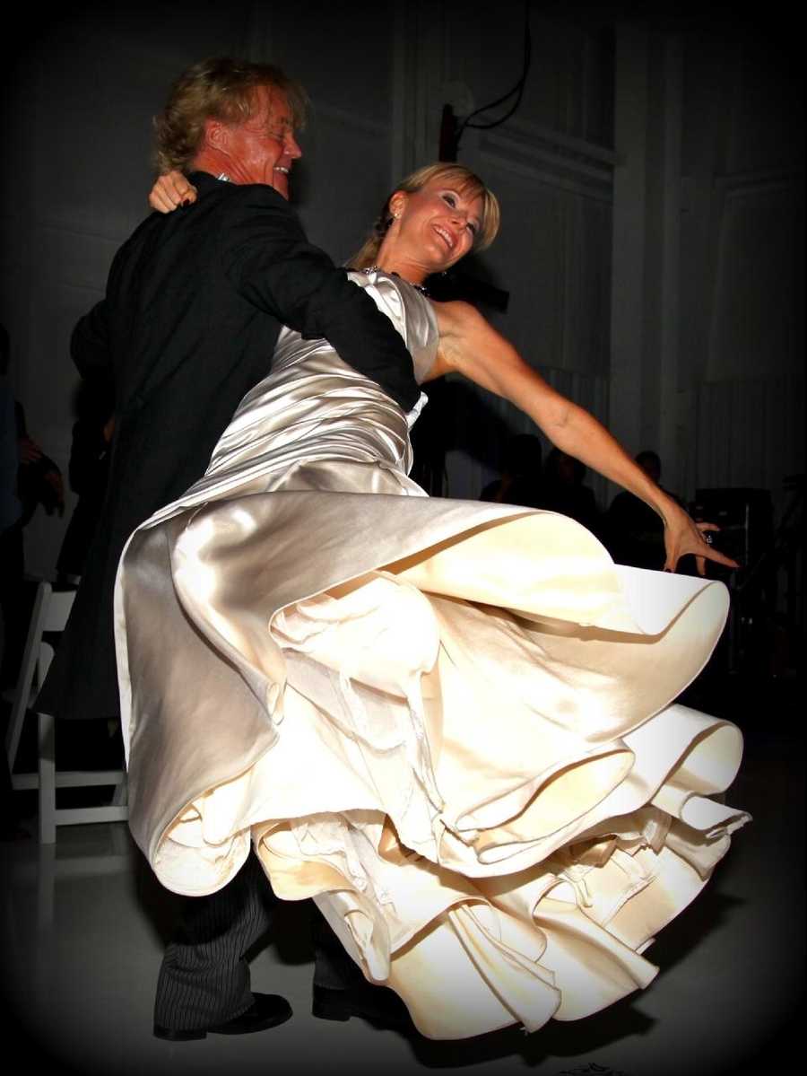 KMBC's Johnny Rowlands Shares Wedding Pics