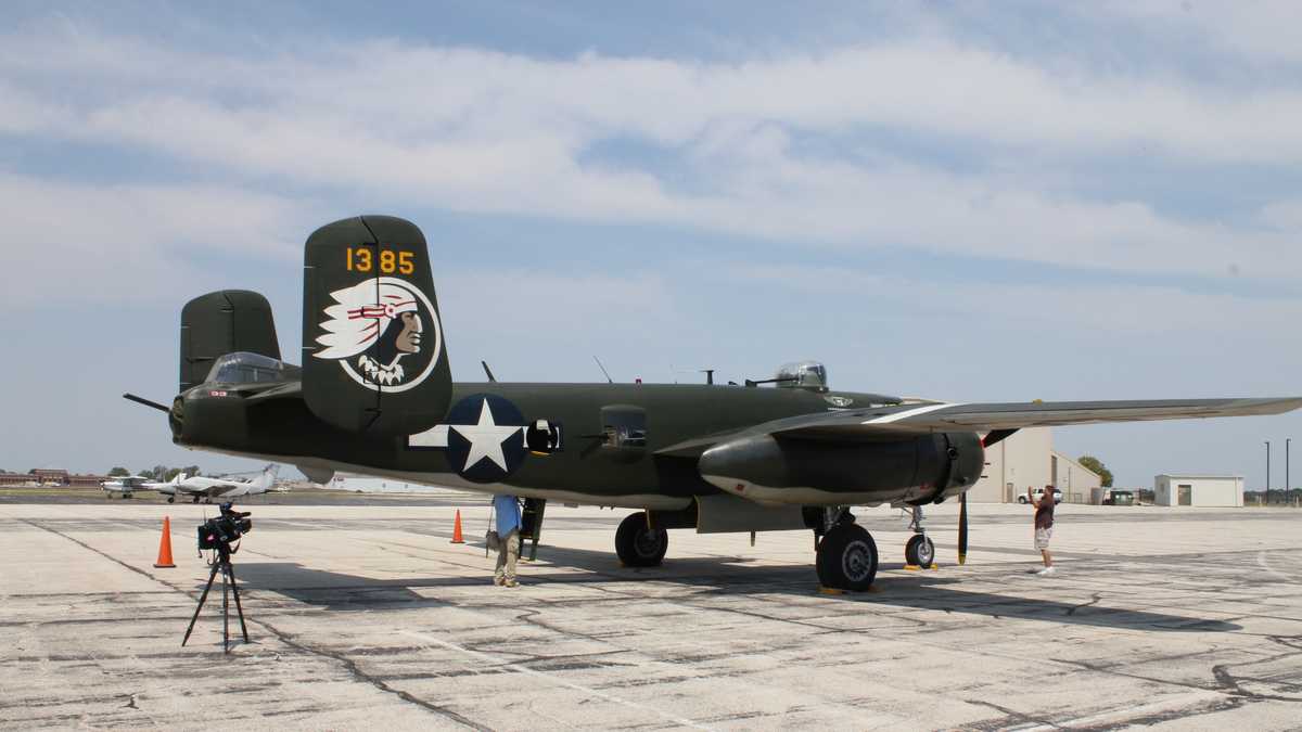 Meet 'Show Me,' a B-25J bomber built right here in KC