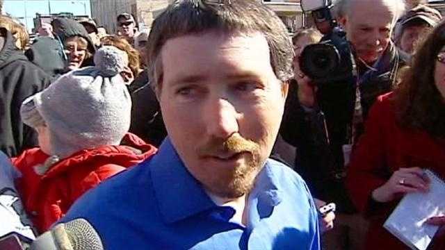 Mark Woodworth files lawsuit over murder conviction