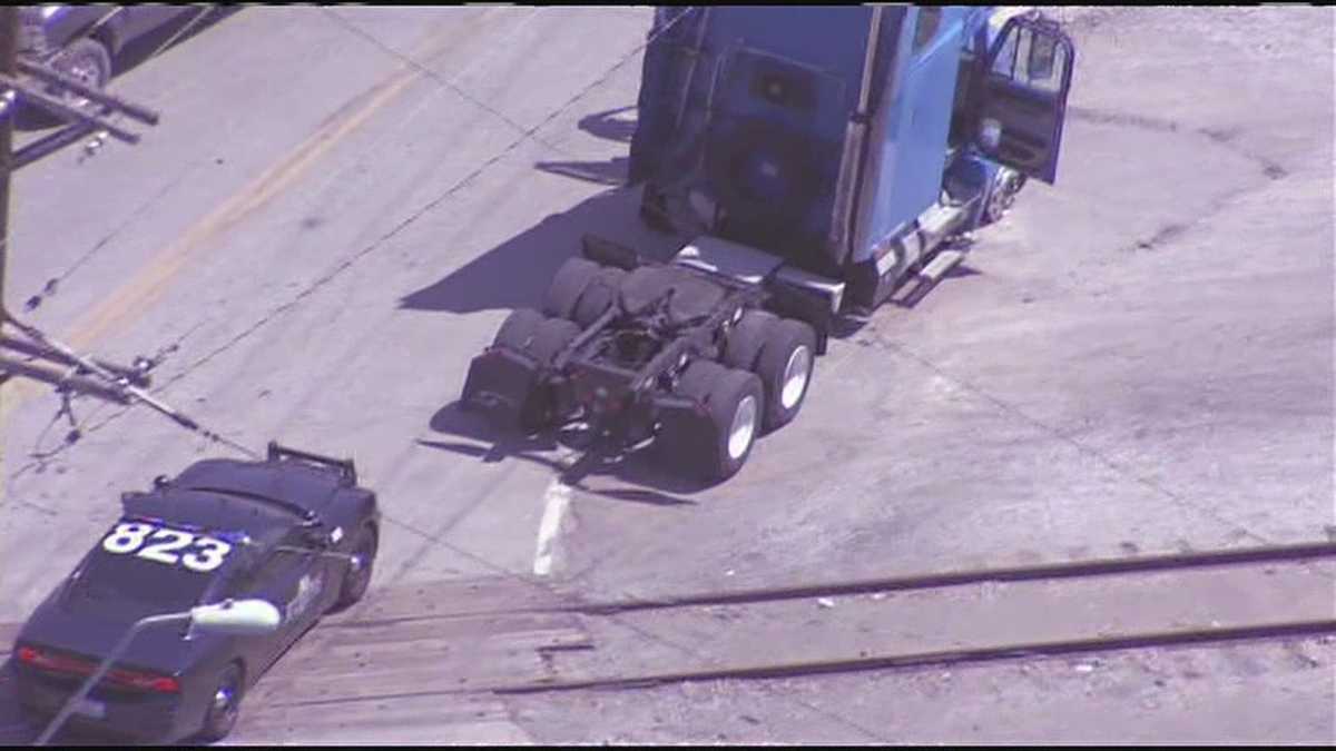 Images: Police chase tractor trailer cab through downtown KC