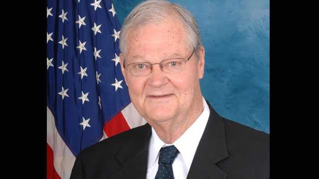Former Mo. congressman Ike Skelton dies at 81