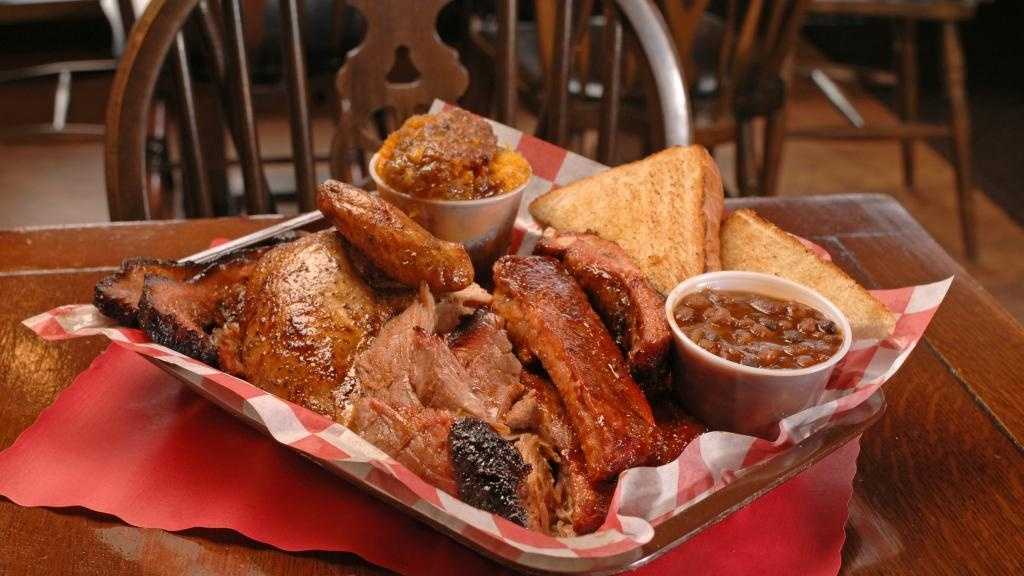 Top 10 BBQ restaurants in America