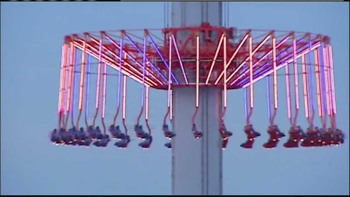 Images: Worlds of Fun SteelHawk ride