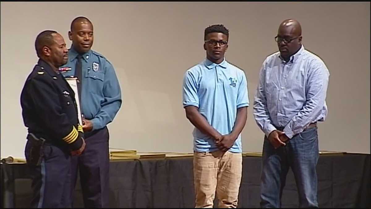 KCPD honors officers, citizen heroes