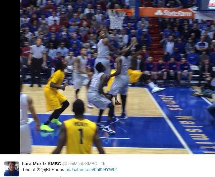 Photos: Lara Moritz Rocks Chalk on a day off