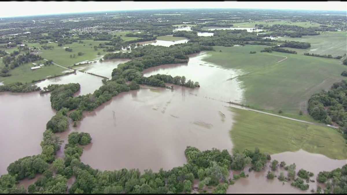 Army Corps of Engineers watches low-lying rivers for flooding