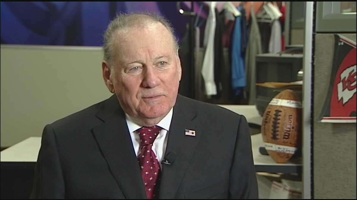 Len Dawson to cut back duties on Chiefs Radio Network
