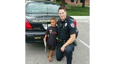 4-year-old applies to be Olathe police officer