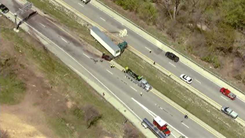 Highway Patrol investigates fatal crash on I-29 near Platte City