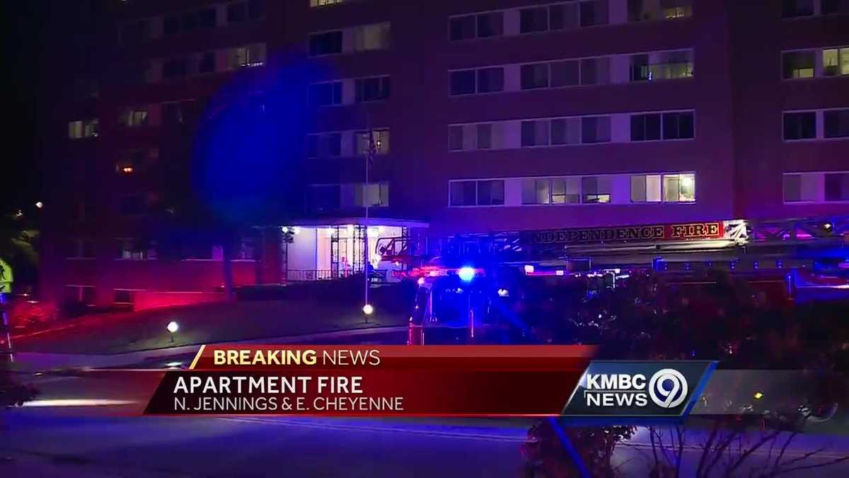 Fire at Independence apartment building injures 3