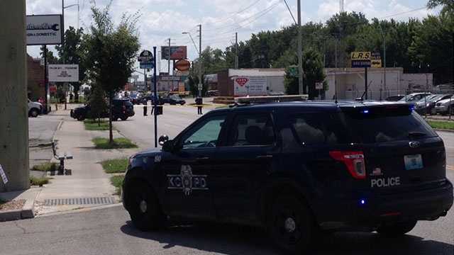 KCPD: 2 dead in murder-suicide at 7th Heaven store on Troost