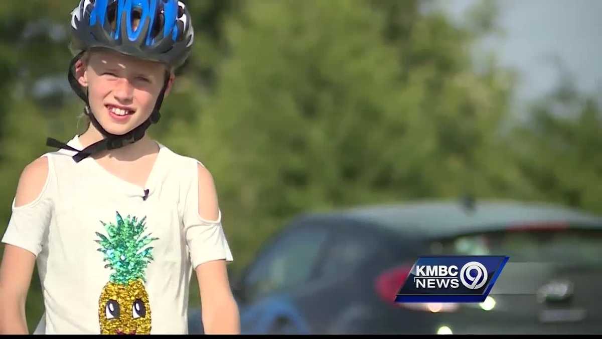 Shawnee girl, 11, gathers signatures for new sidewalk