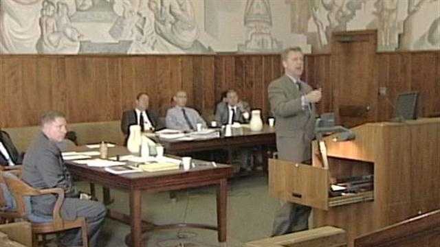 Double-murder trial ends in hung jury