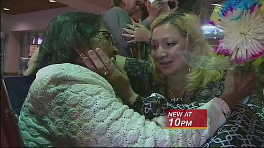 Mom, daughter reunited through Facebook after 40 years