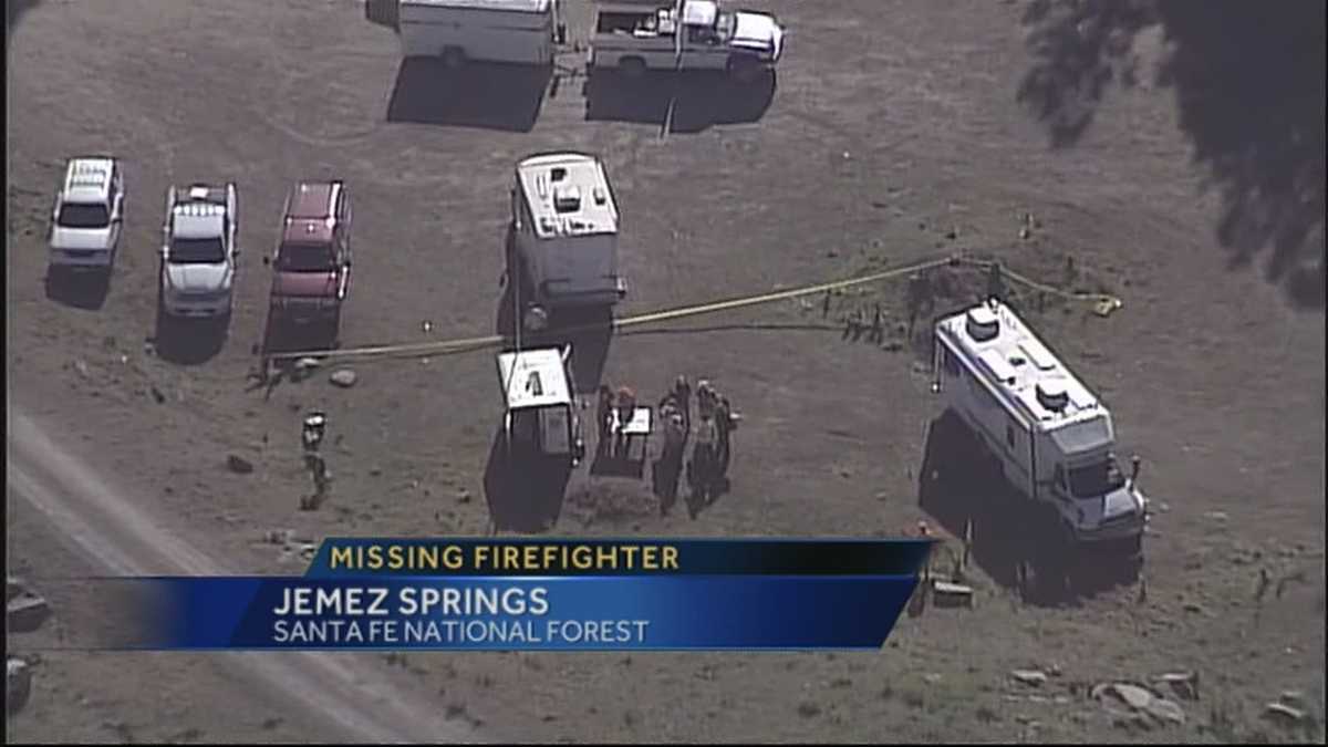 Still no sign of missing firefighter