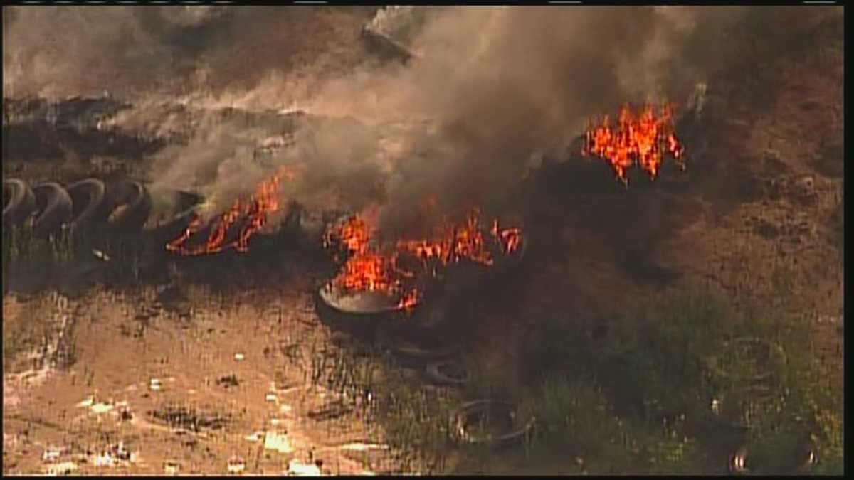 PHOTOS: Tire fire burns west of ABQ