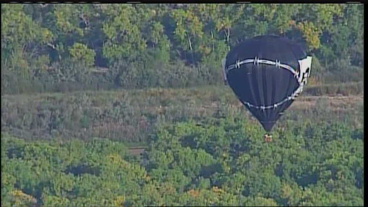 Balloons aloft above ABQ for Fiesta Tuesday