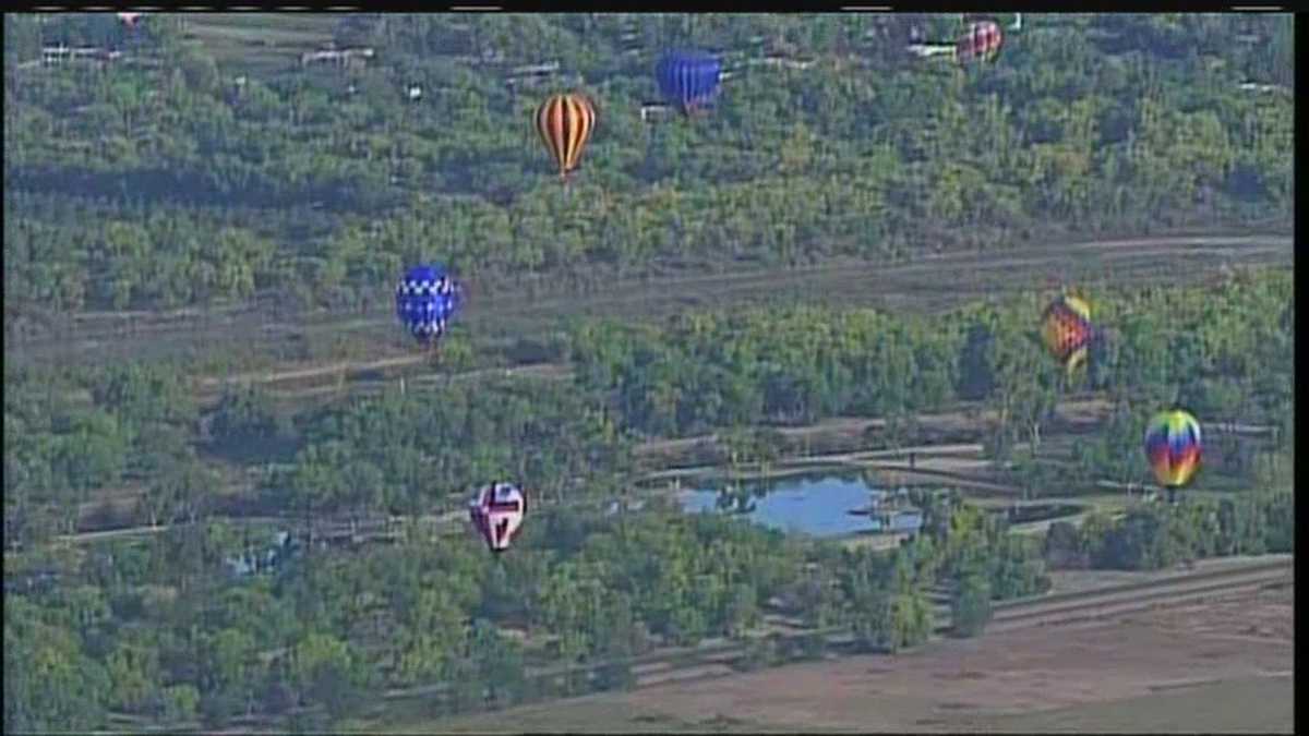 Balloons aloft above ABQ for Fiesta Tuesday