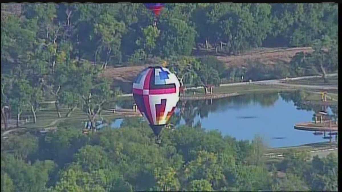Balloons aloft above ABQ for Fiesta Tuesday
