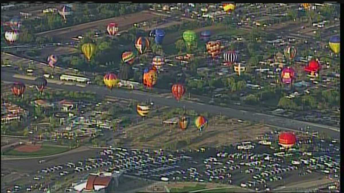 Balloons aloft above ABQ for Fiesta Tuesday