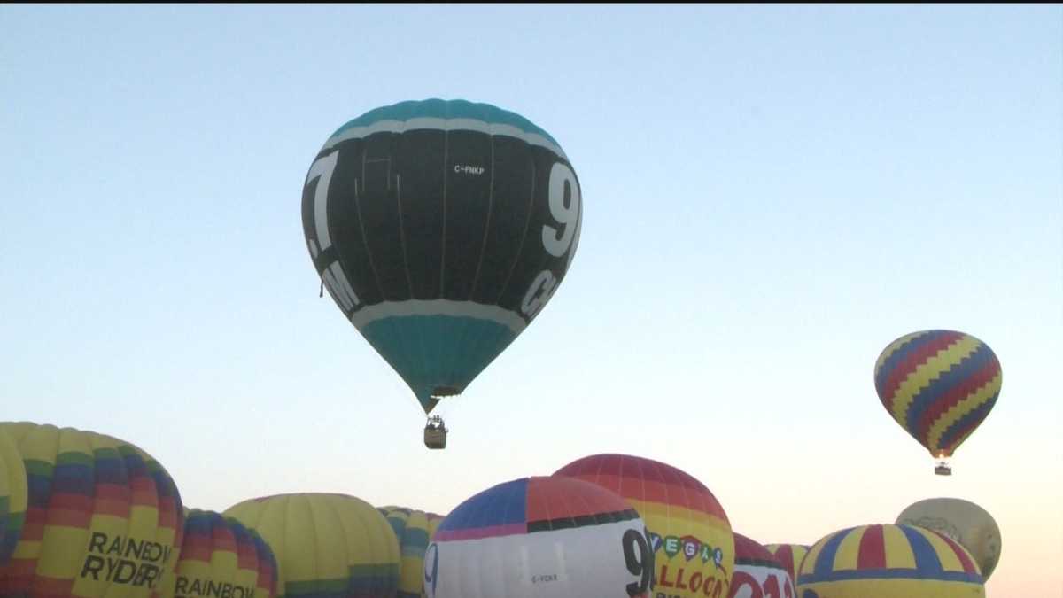 43 Fabulous Farewell Flight Photos