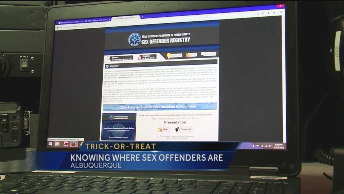 Halloween Signs Spark Sex Offender Debate